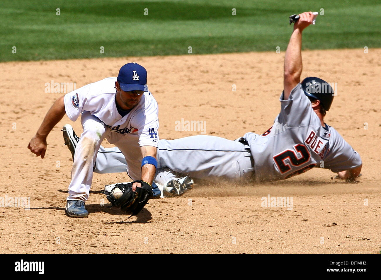 23 May 2010: Los Angeles Dodger second baseman Blake DeWitt makes the ...