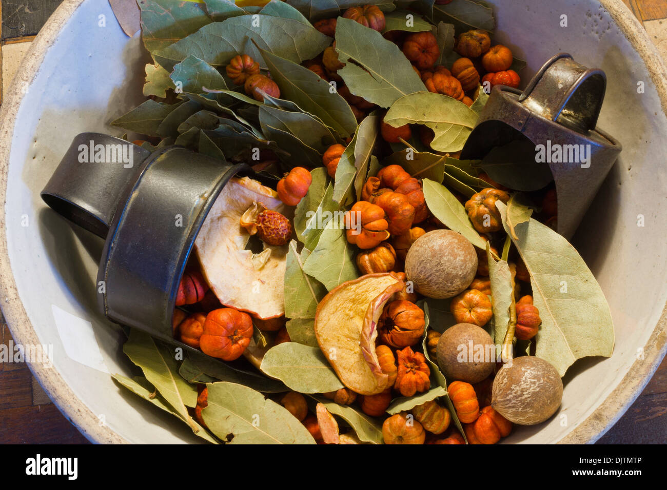 Colourful potpourri hi-res stock photography and images - Alamy