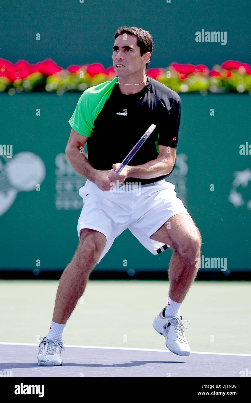 Ramon Delgado (PAR) in black in his match against Fernando Verdasco ...