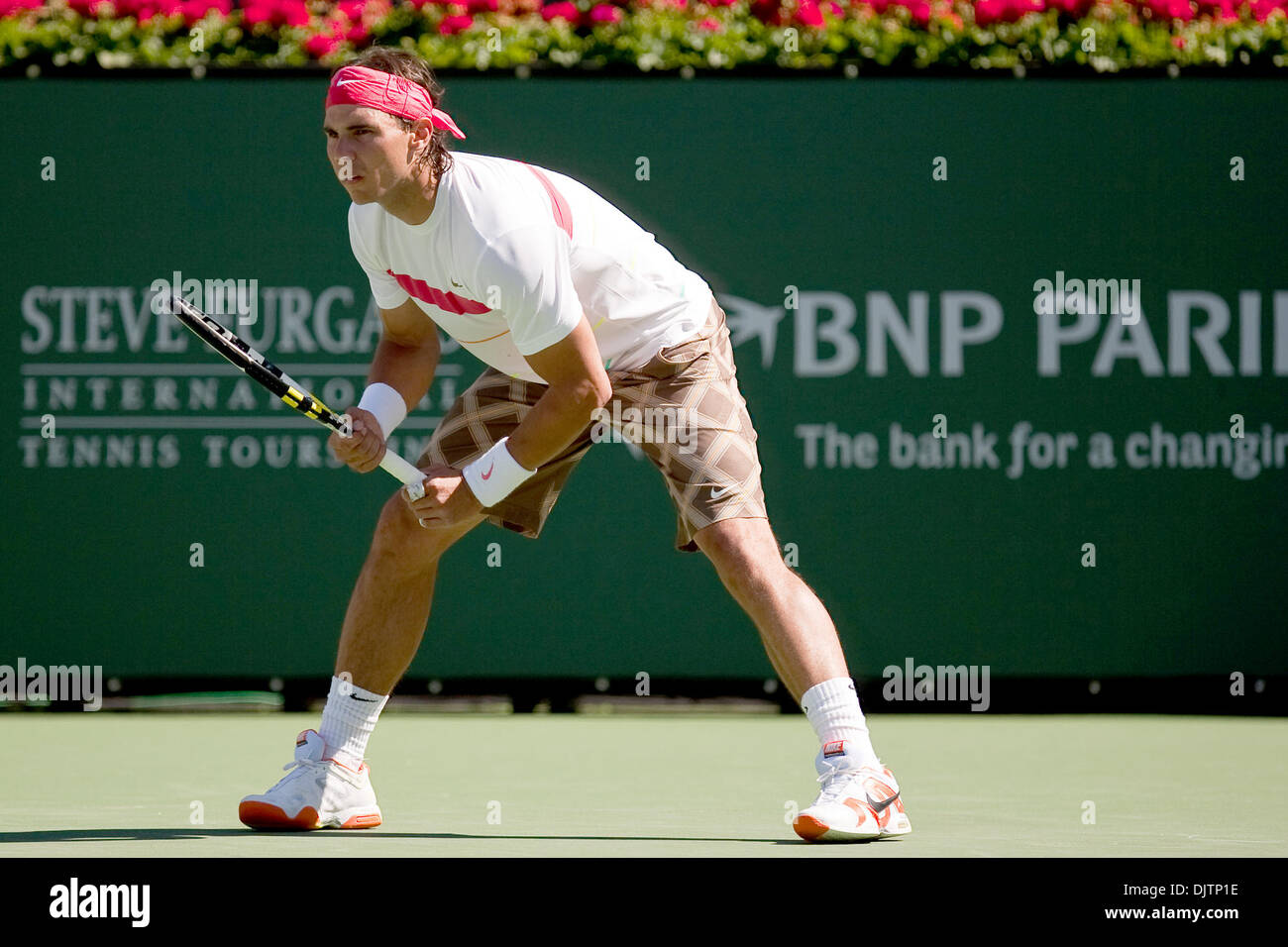 Nadal return of serve hi-res stock photography and images - Alamy