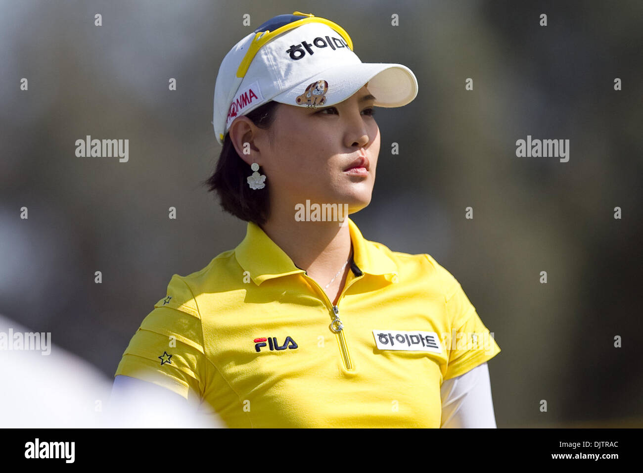 So yeon ryu hi-res stock photography and images - Alamy