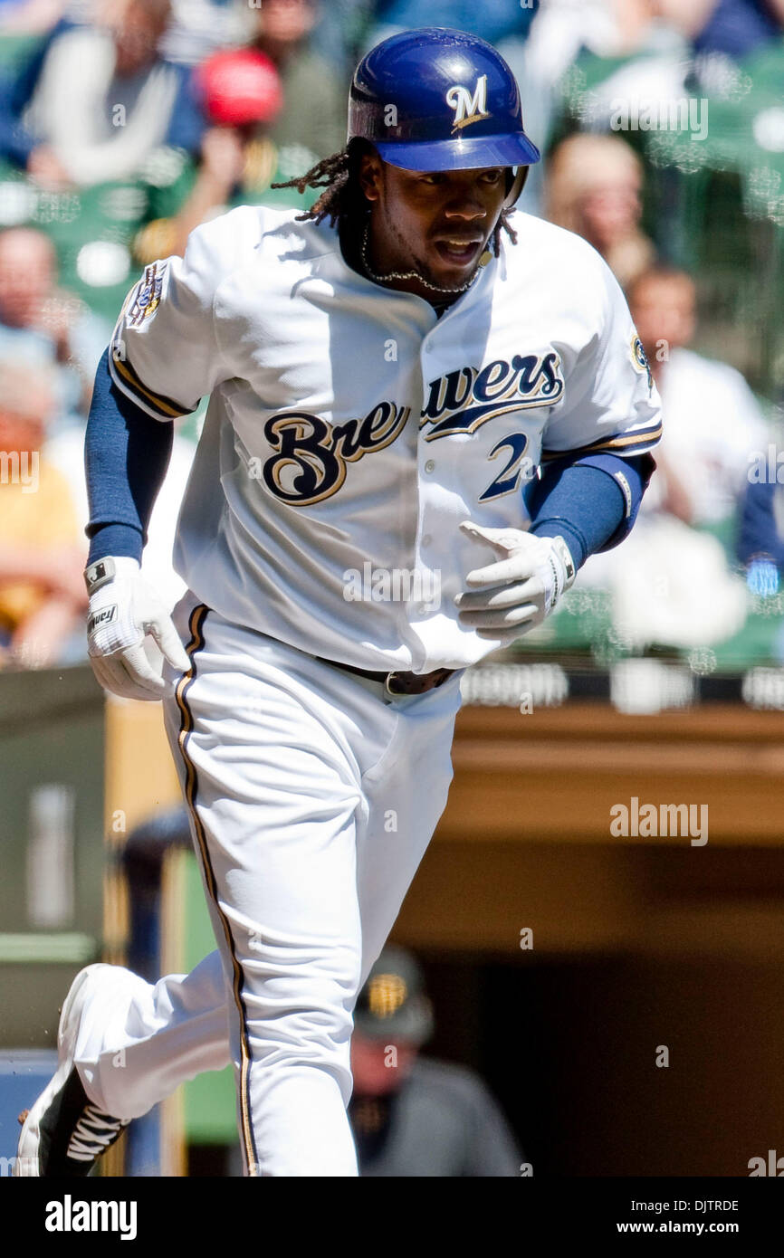 Milwaukee Brewers second baseman Rickie Weeks #23 had 2 walks and 3 ...