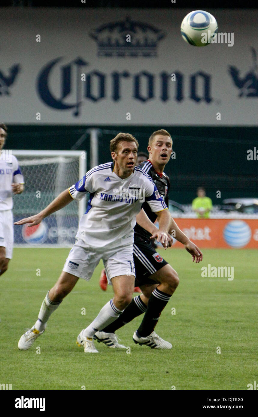DC United forward Danny Allsopp (#9) goes up for the ball against ...