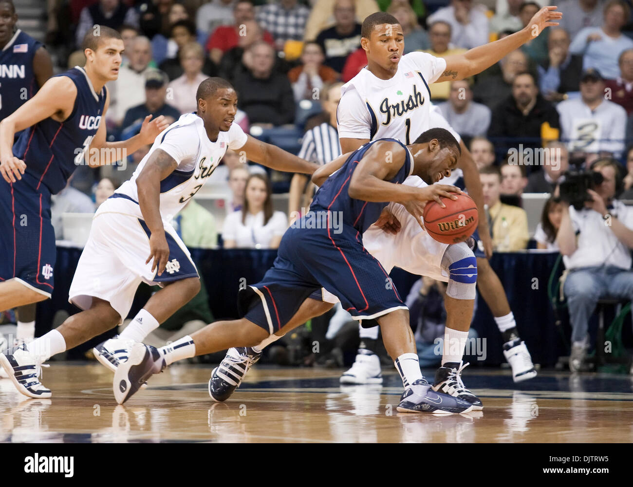 Kemba walker tyrone nash hi-res stock photography and images - Alamy