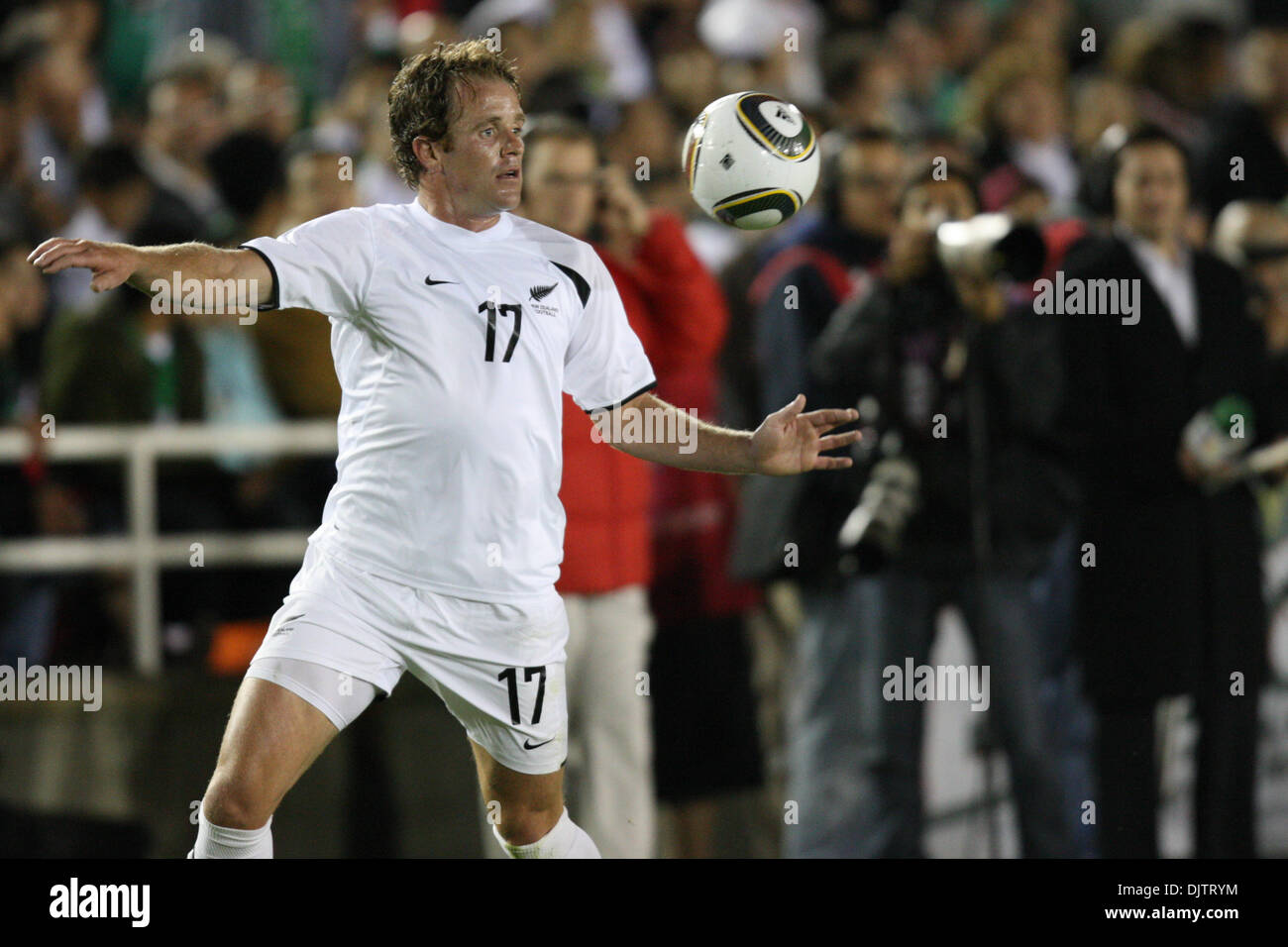 Chest traps hi-res stock photography and images - Alamy