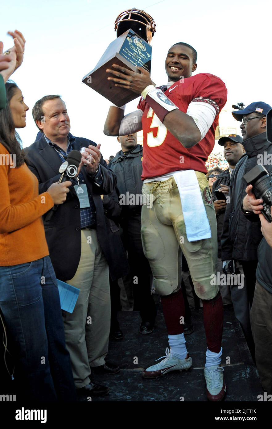 Gator bowl trophy hi-res stock photography and images - Alamy