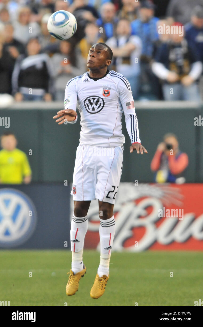 D.C. United defenseman Rodney Wallace (22) heads the ball during game ...