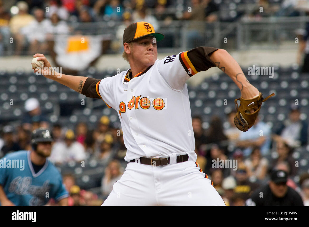 San Diego Padres starting pitcher Matt Latos delivers a pitch against ...