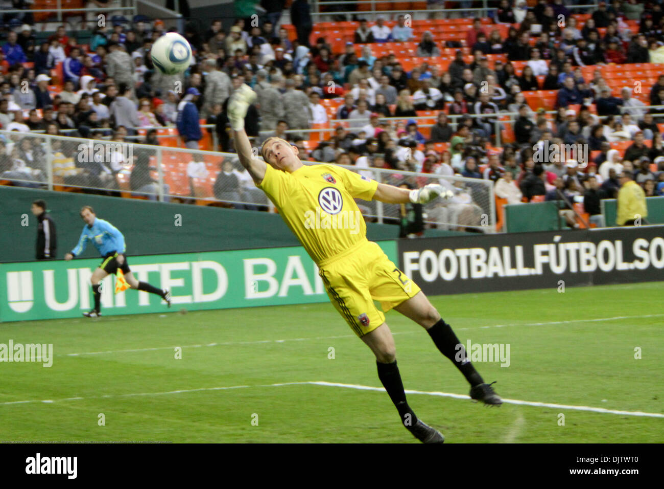 DC United goalkeeper Troy Perkins (#23) dives for the ball during the ...