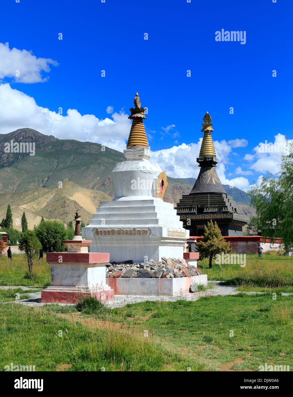 Stupa, Samye Monastery (Samye Gompa), Dranang, Shannan Prefecture ...