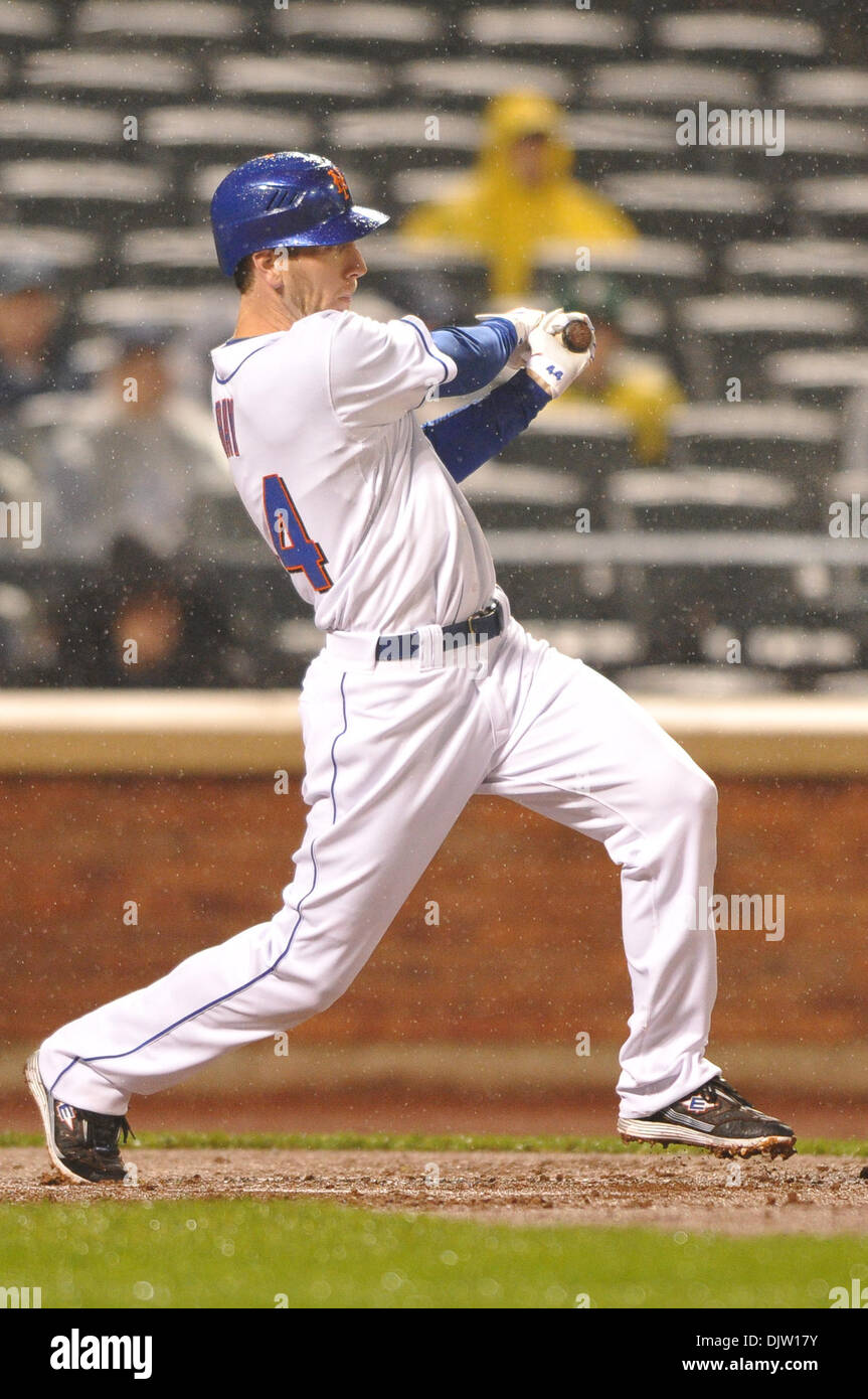 20 April, 2010: New York Mets left fielder Jason Bay (44) gets a hit ...