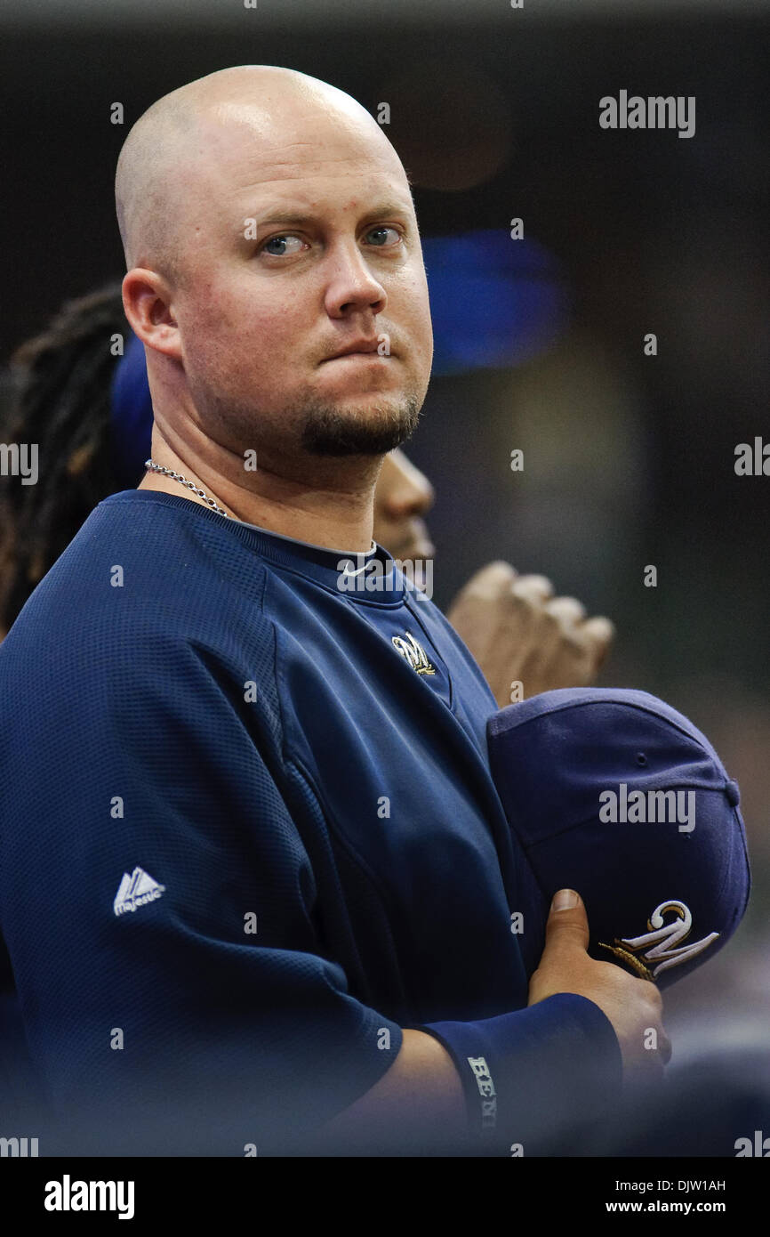 Milwaukee Brewers third baseman Casey McGehee (14) stands for the ...