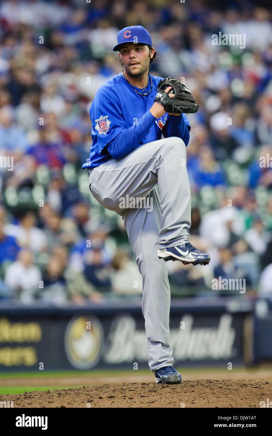 Chicago Cubs relief pitcher James Russell (40) during the game between ...