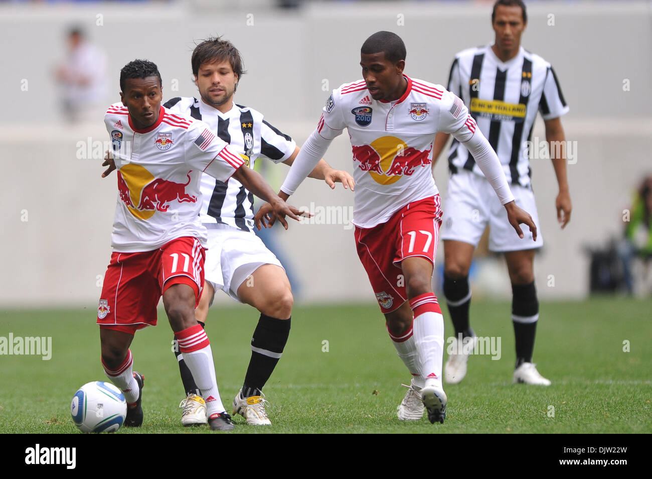 Red Bulls defender Danleigh Borman (11) and midfielder Jeremy Hall (17 ...