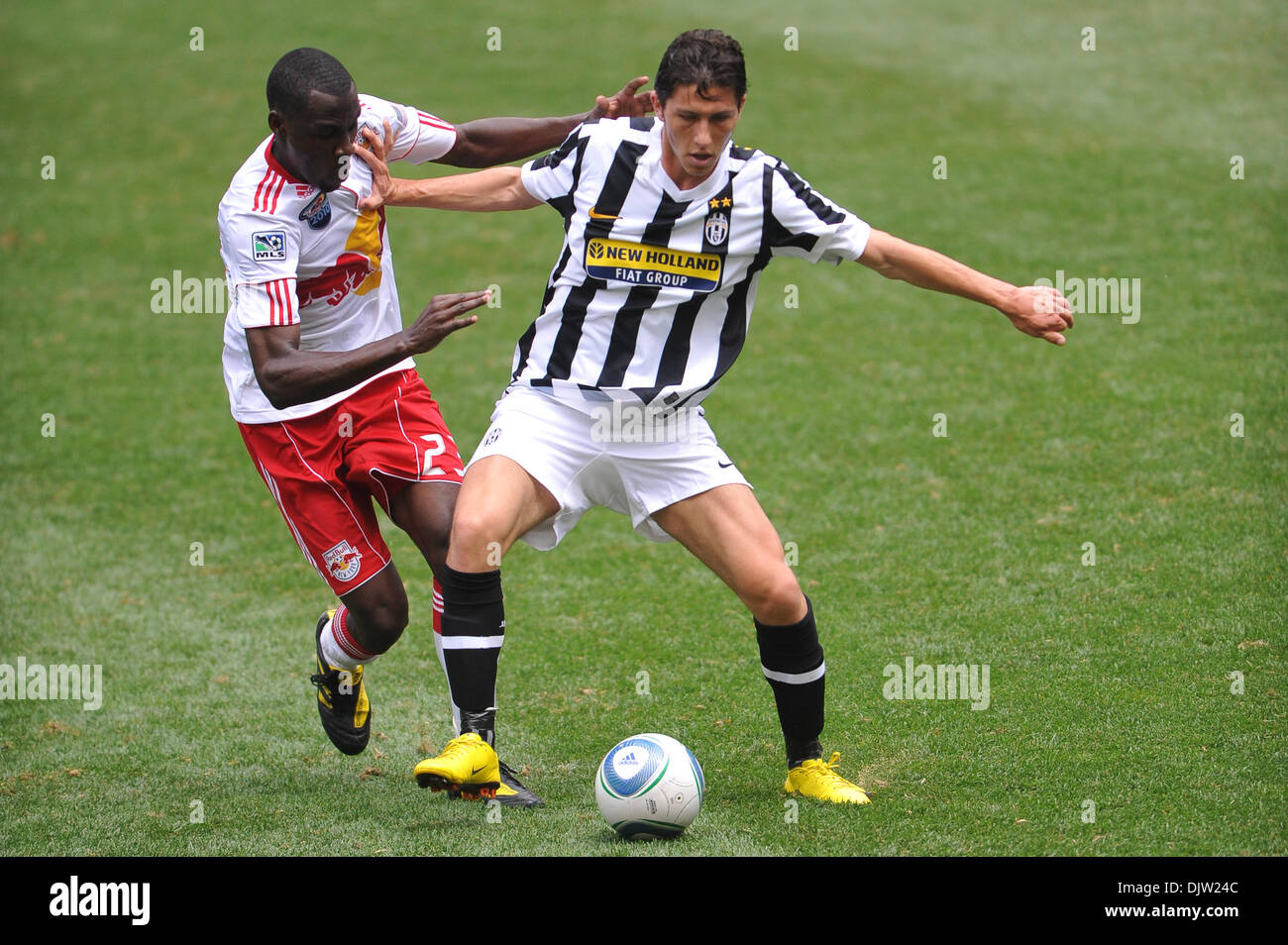 Juventus FC midfielder Luca Marrone (39) controls the ball from Red ...