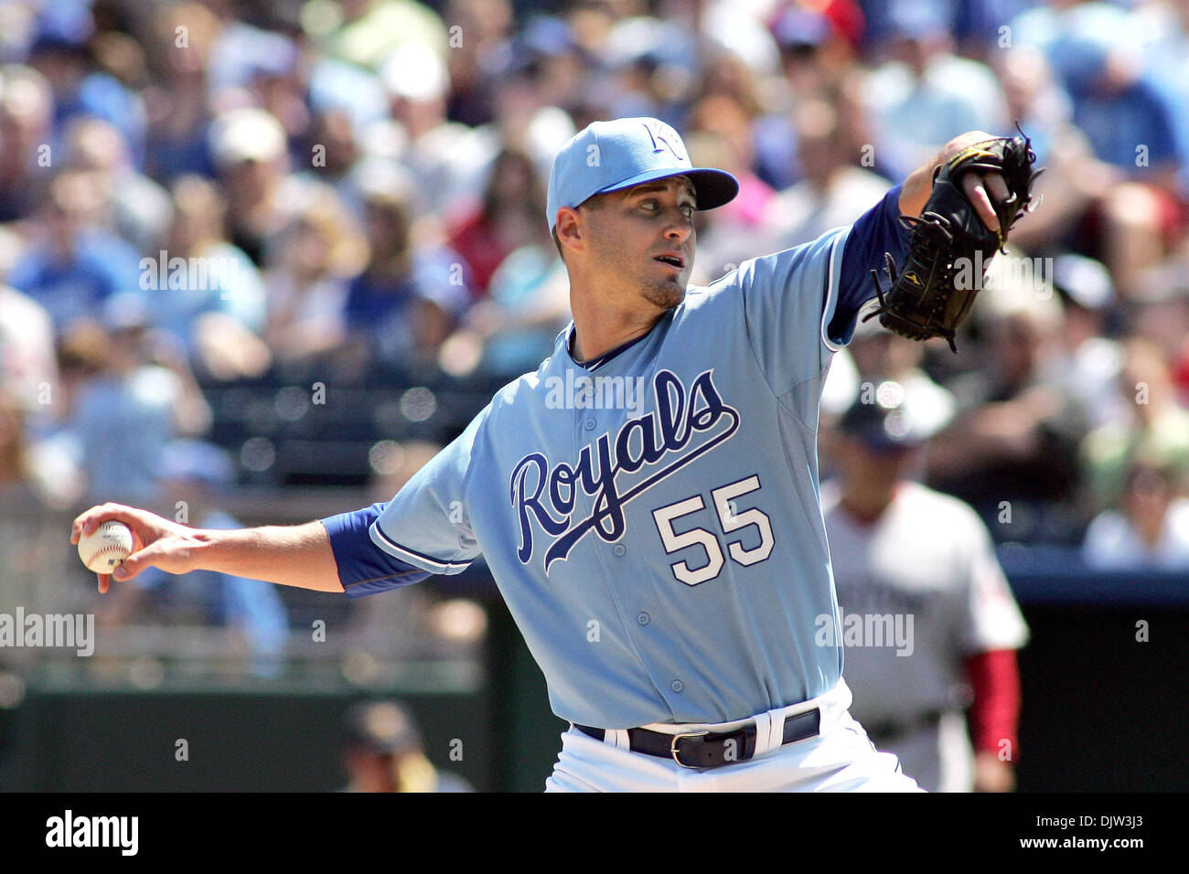 Kansas City Royals starting pitcher Gil Meche (55) delivers during ...