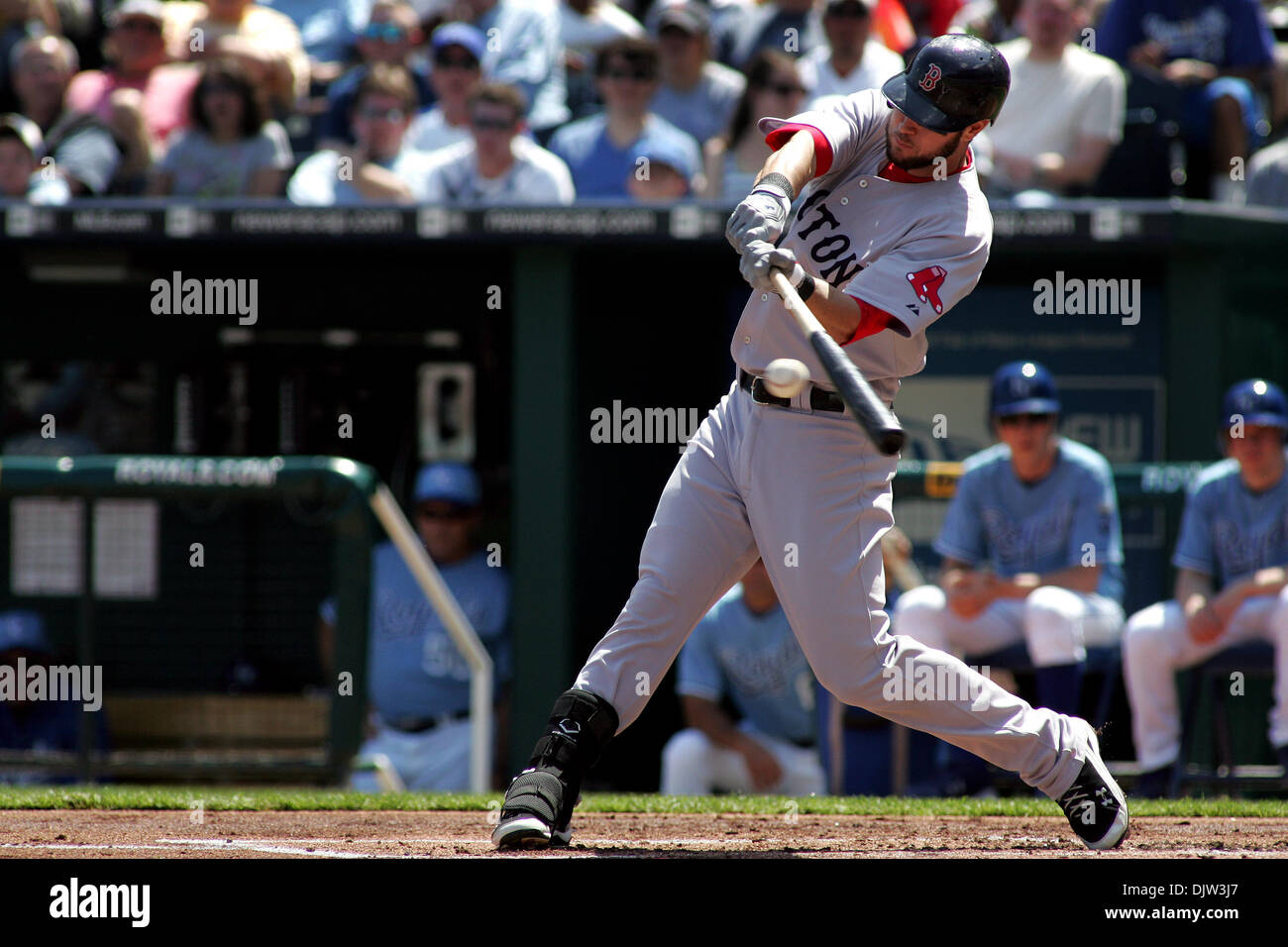 Boston Red Sox right fielder Jeremy Hermida (32) hammers one to left ...