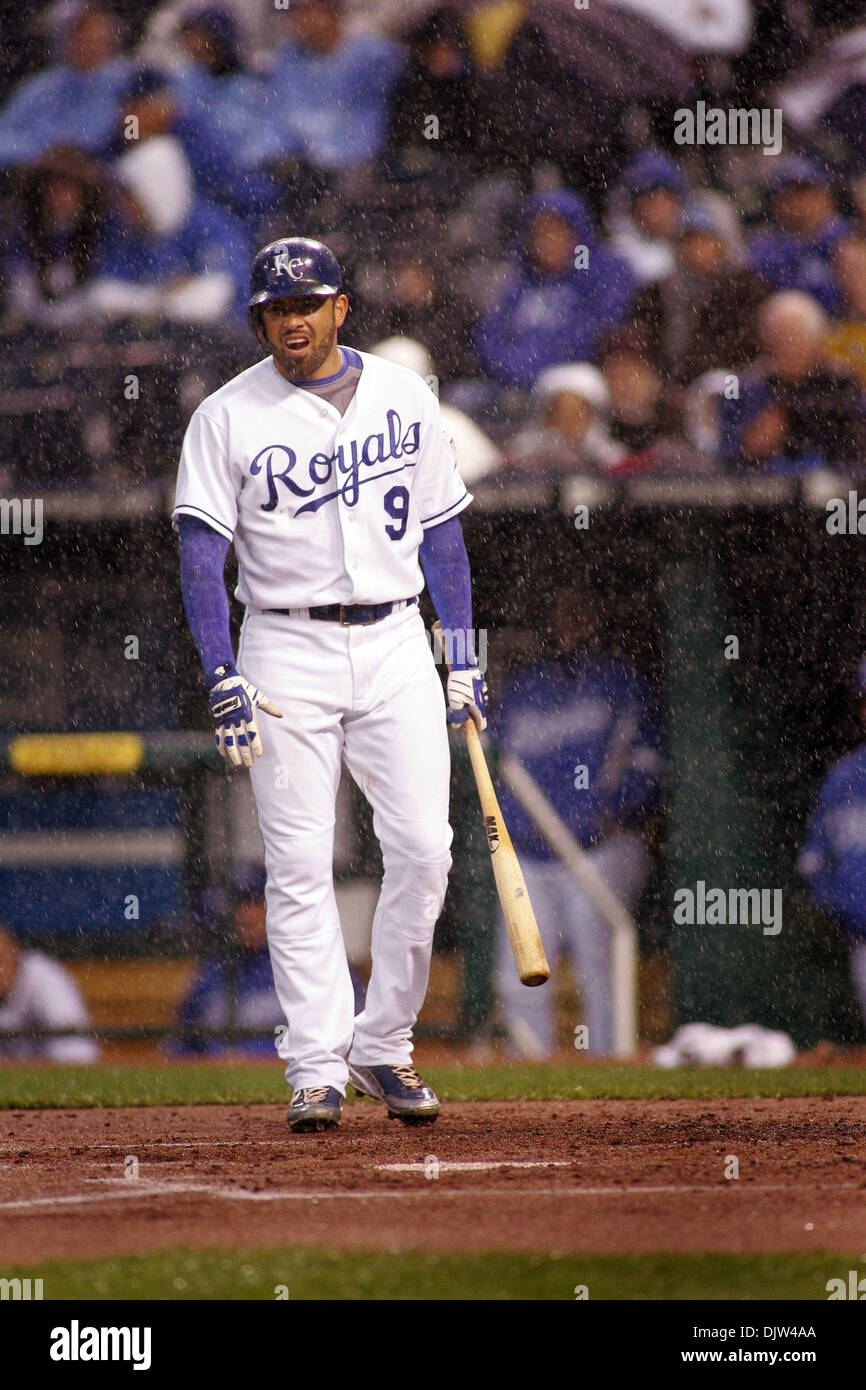 Kansas City Royals right fielder David DeJesus (9) steps into the ...