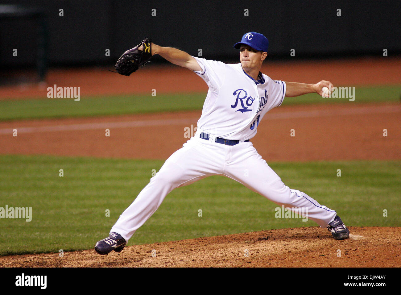 Kansas City Royals relief pitcher Dusty Hughes (31) delivers during ...
