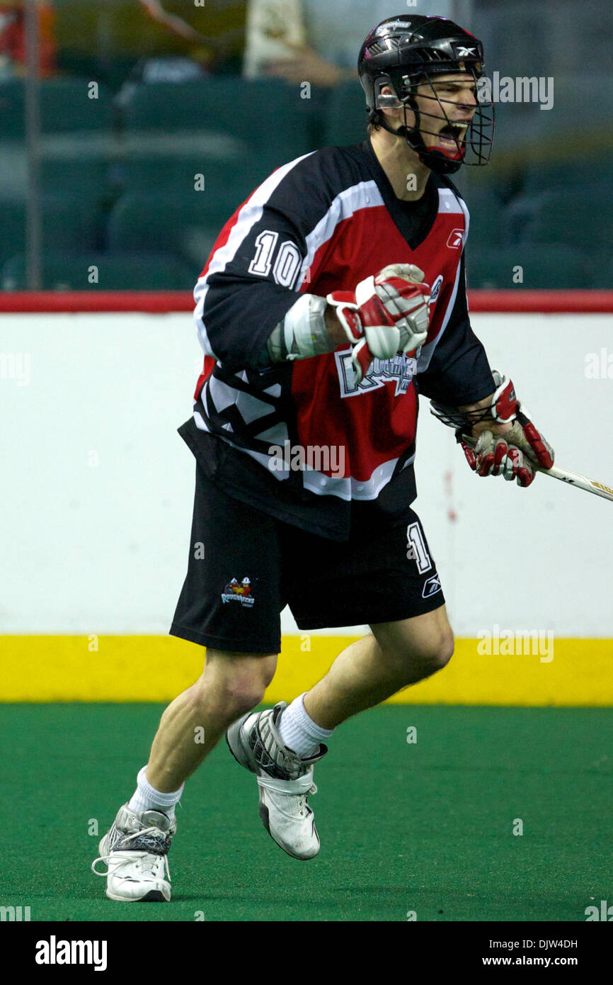 Calgary Roughnecks Defenceman Curtis Manning (10) during 2010 NLL ...