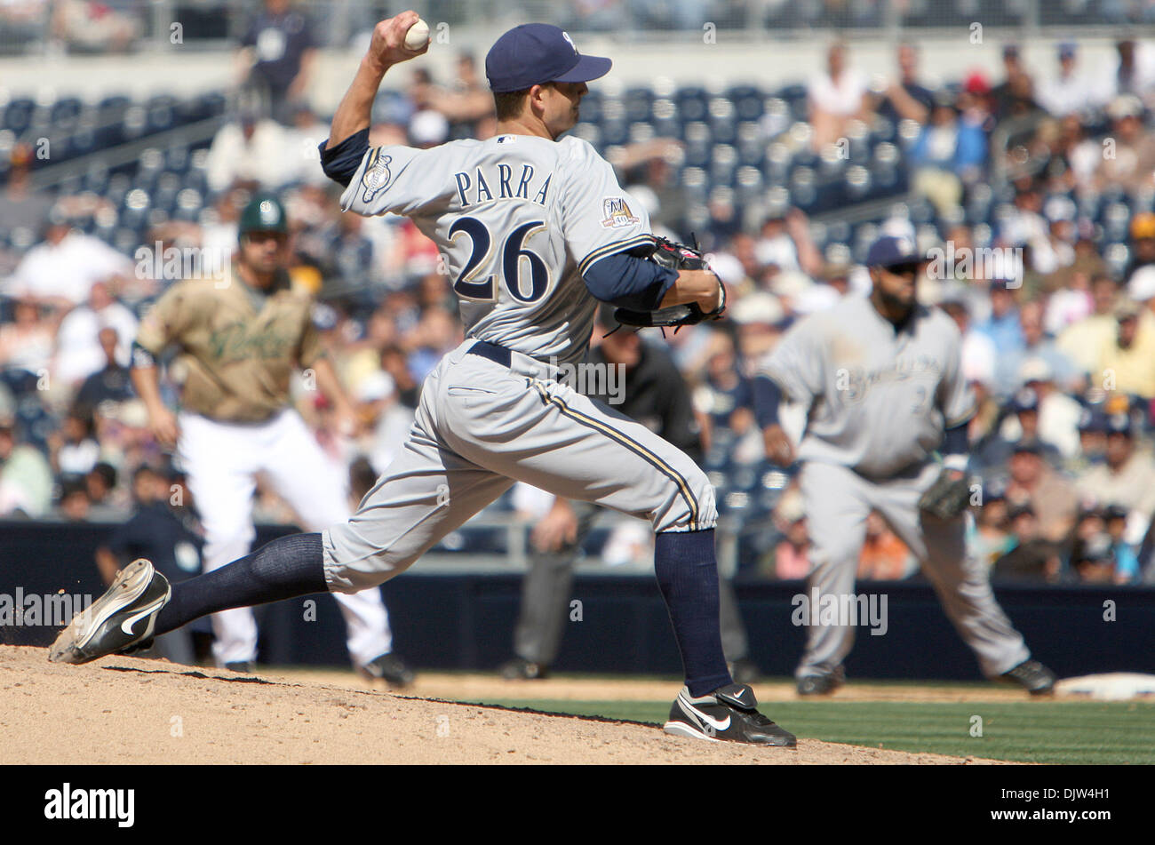 Milwaukee Brewers starting pitcher Manny Parra took the mound in the ...