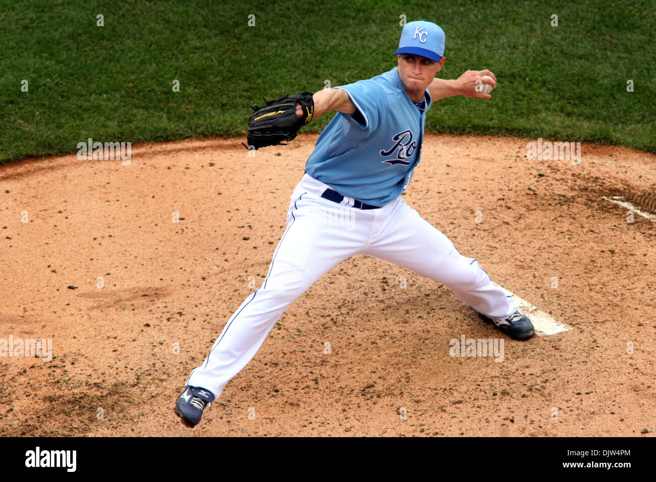 Kansas City Royals relief pitcher Dusty Hughes (31) delivers during ...
