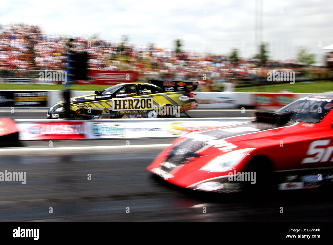Tony Pedregon jumps off the line during the second day of competition ...