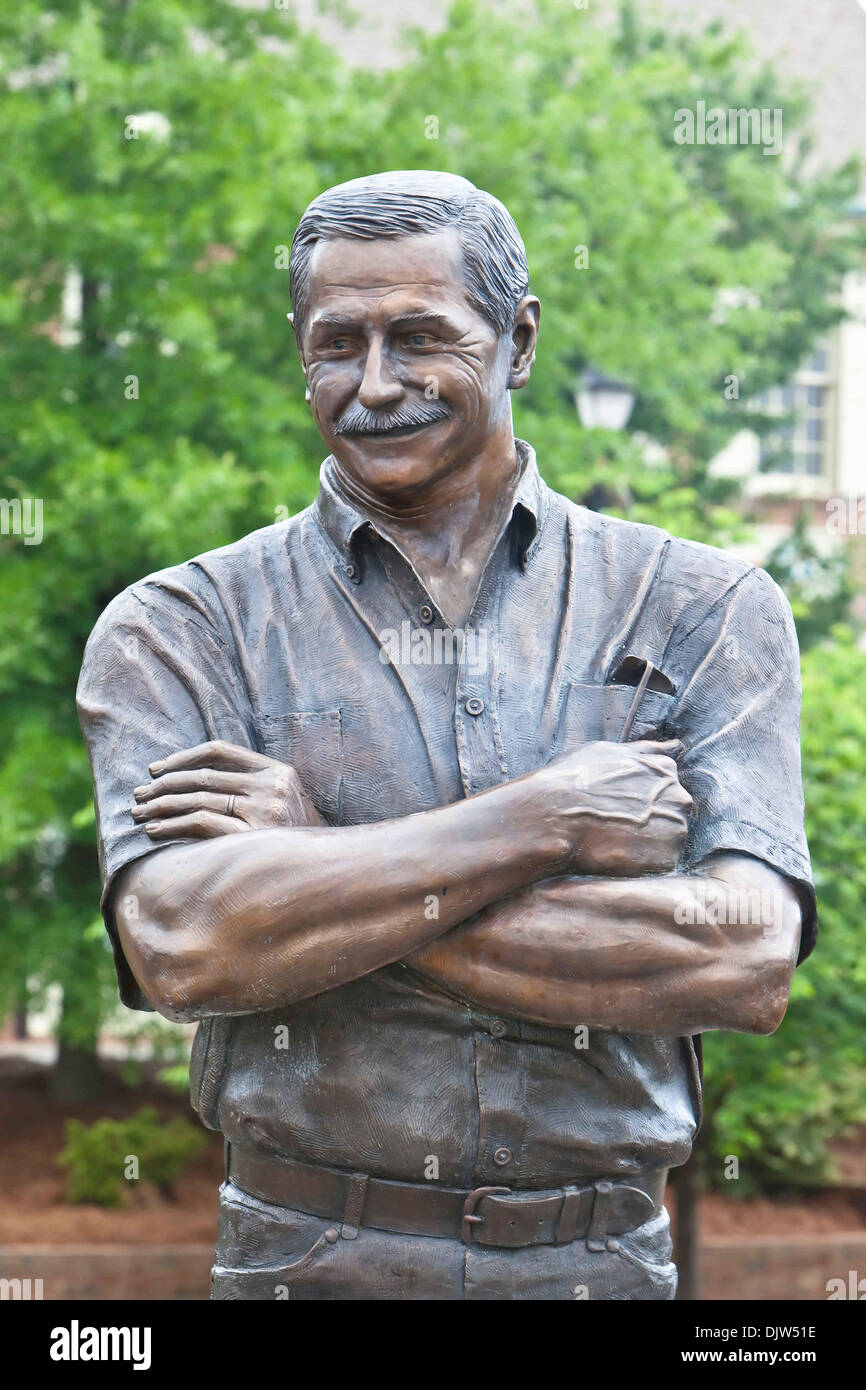 A Dale Earnhardt statue located in his home town of Kannapolis, North ...