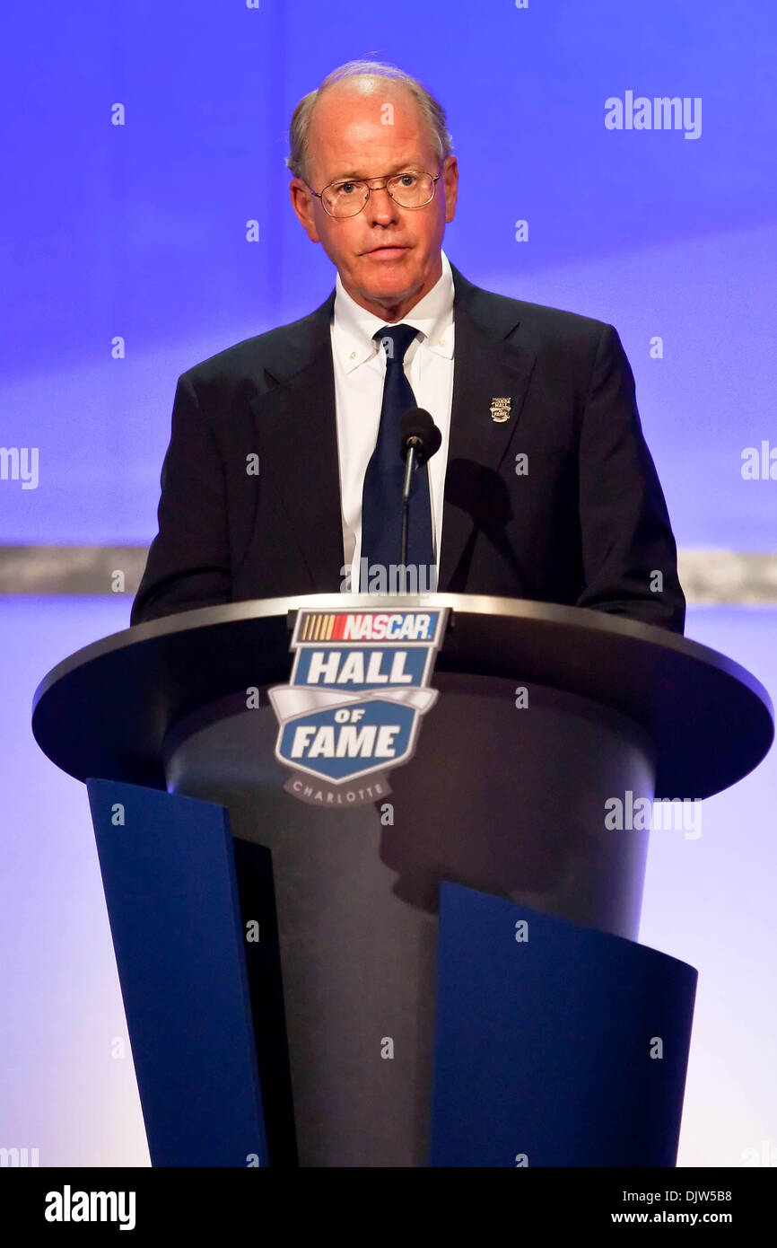 Jim France speaks on behalf of inductee Bill France Jr. during the ...