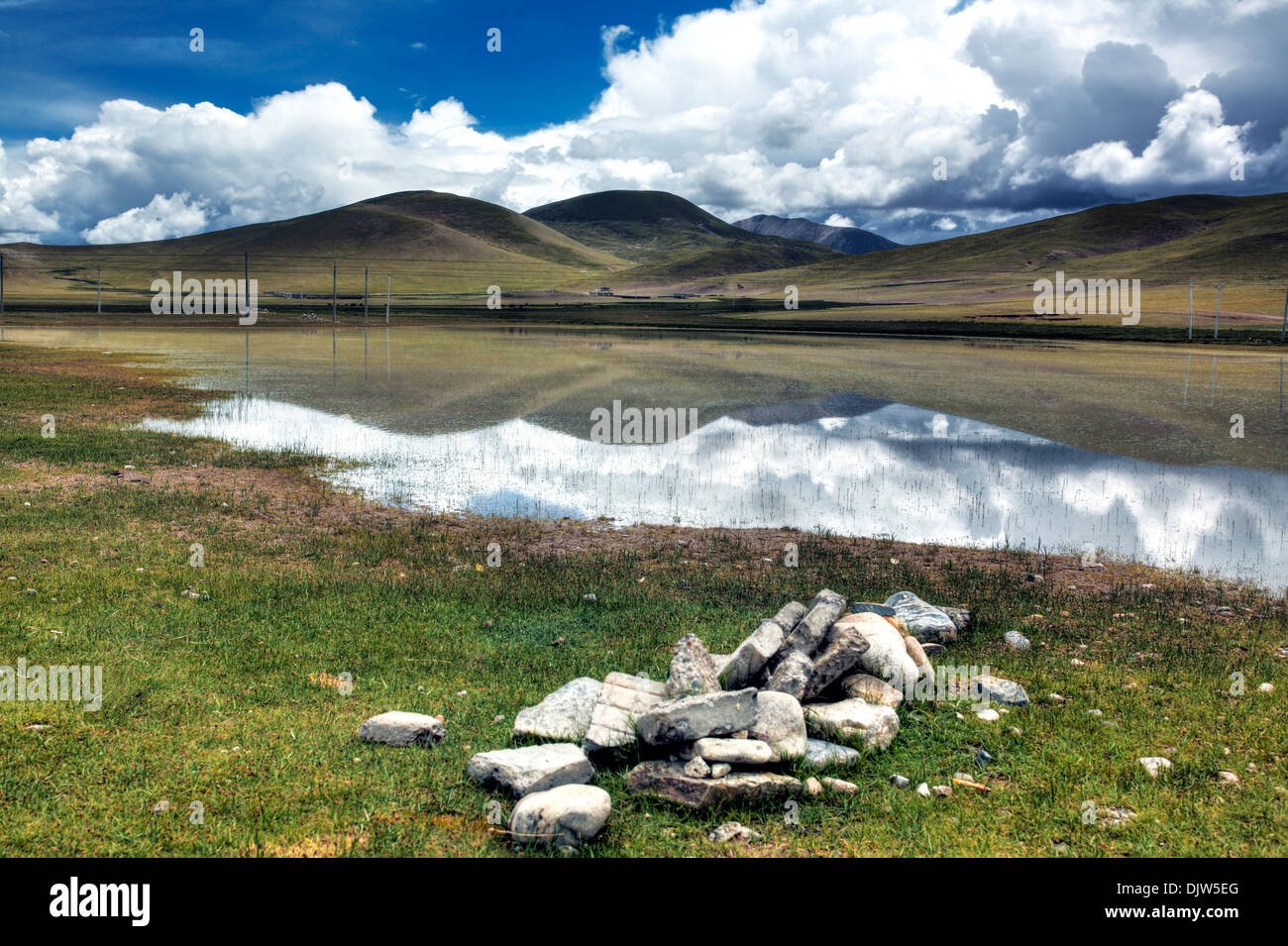 Mountain landscape, Lhasa Prefecture, Tibet, China Stock Photo - Alamy