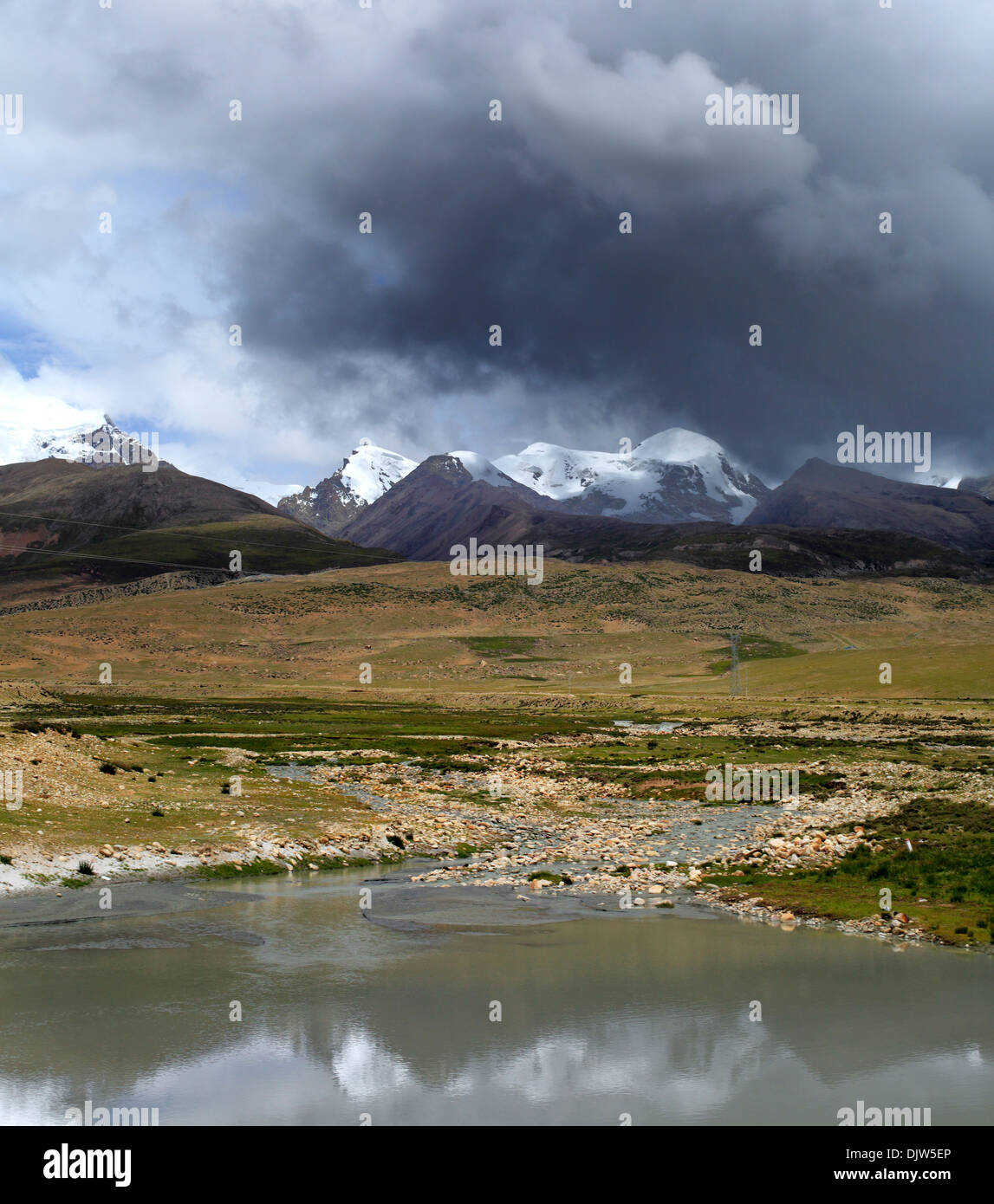 Mountain landscape, Lhasa Prefecture, Tibet, China Stock Photo - Alamy
