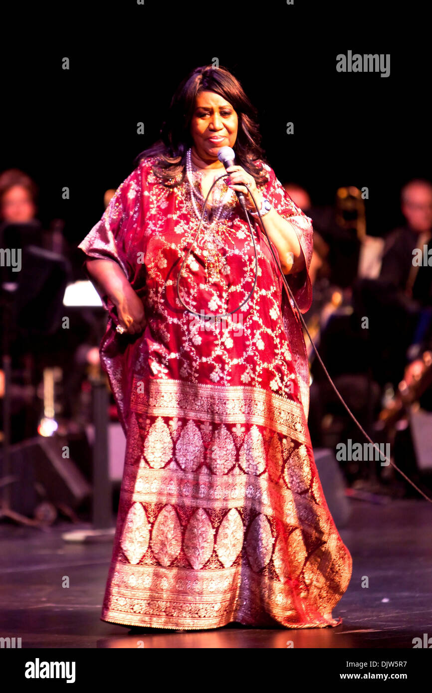 Queen of Soul, Aretha Franklin, performs live at the National Art ...