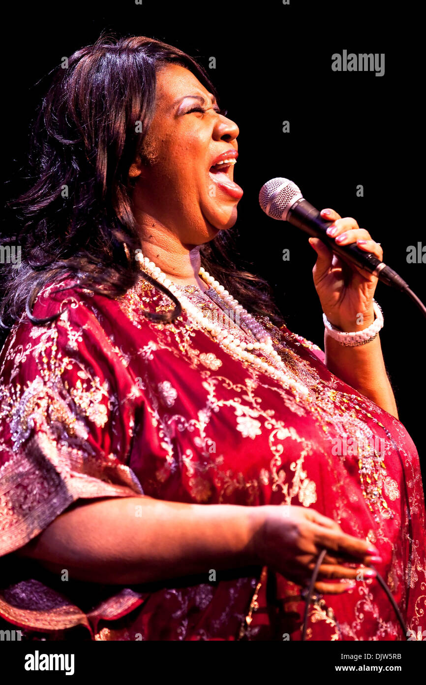Queen of Soul, Aretha Franklin, performs live at the National Art ...