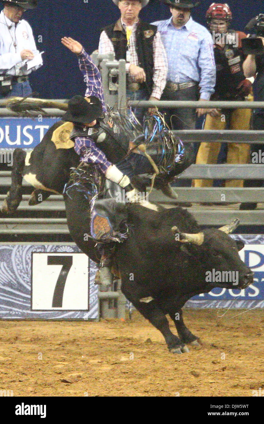 Bull riding houston livestock hi-res stock photography and images - Alamy