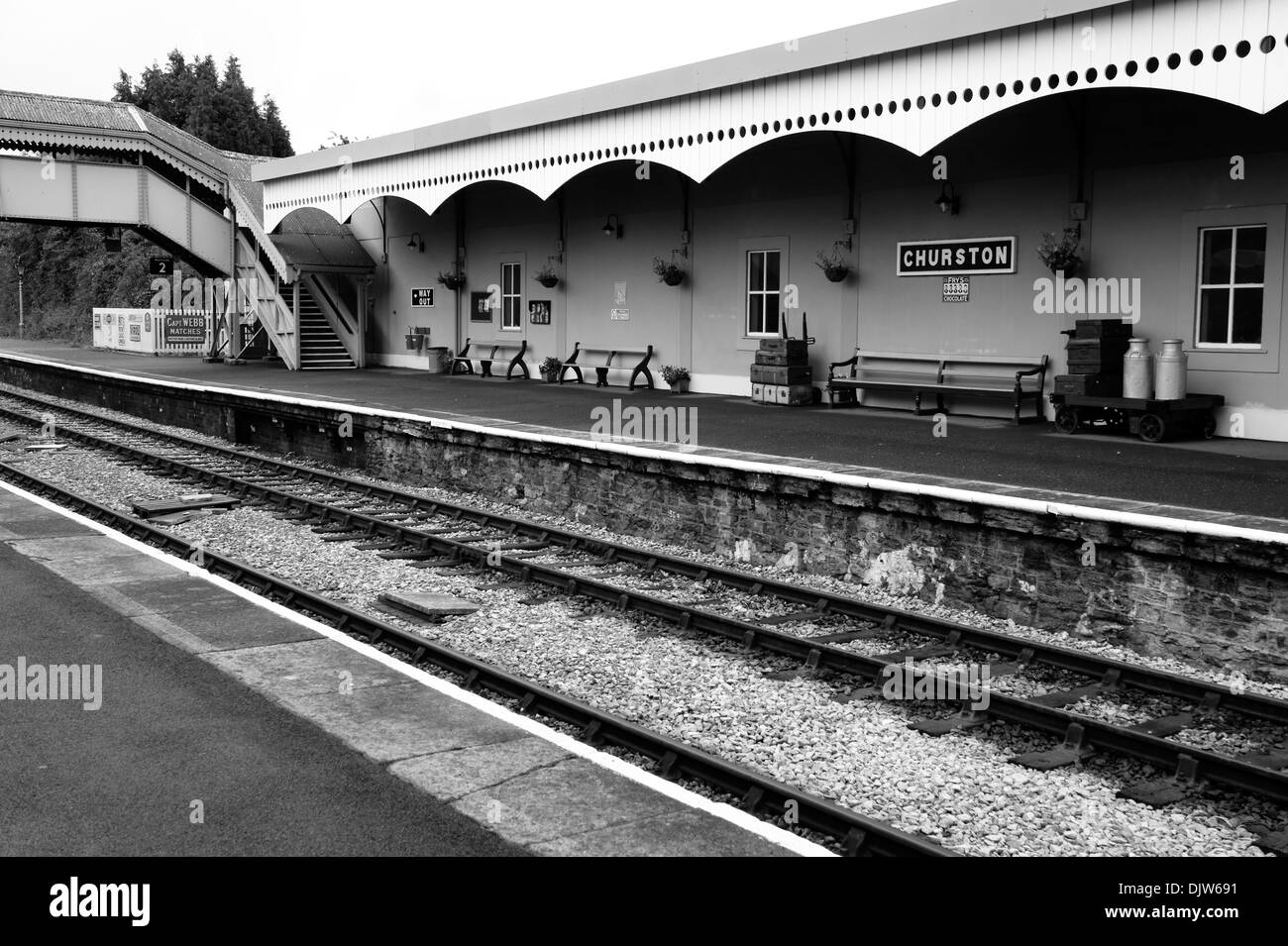 Devon coast railway Black and White Stock Photos & Images - Alamy