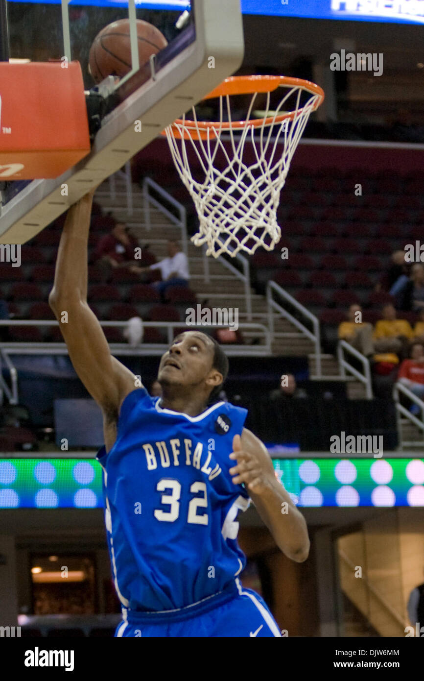 Buffalo bulls mens basketball hi-res stock photography and images - Alamy
