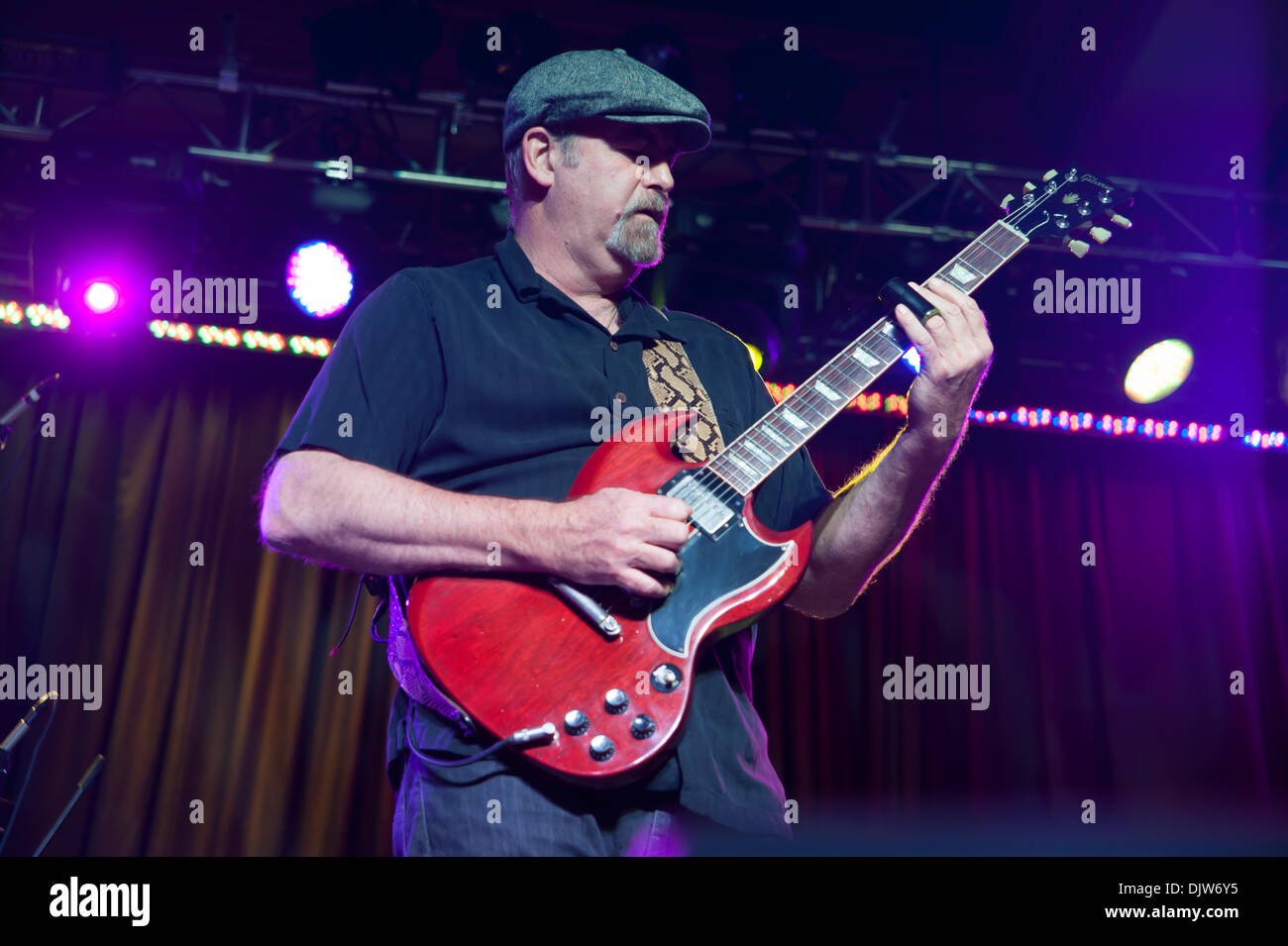 Bryan bassett hi-res stock photography and images - Alamy