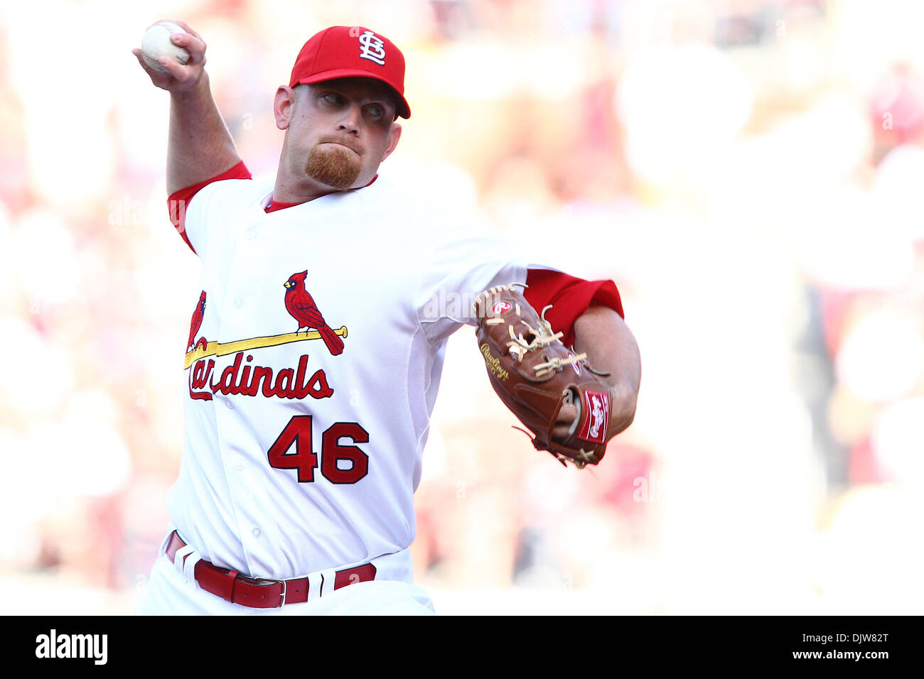 St. Louis Cardinals relief pitcher Kyle McClellan (46) puts power ...