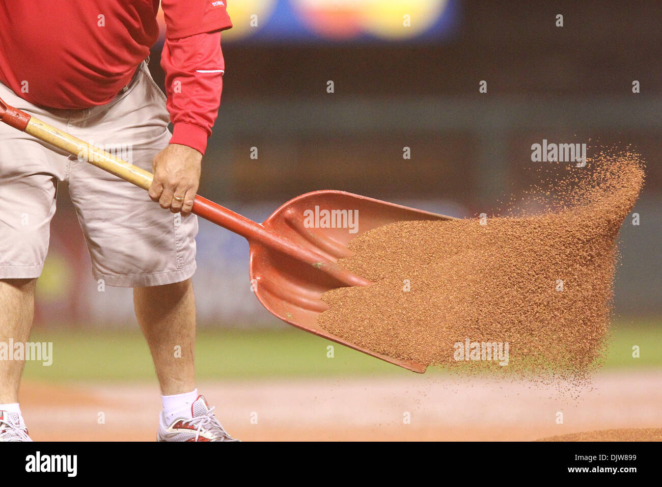 Busch stadium grounds crew member hi-res stock photography and images ...