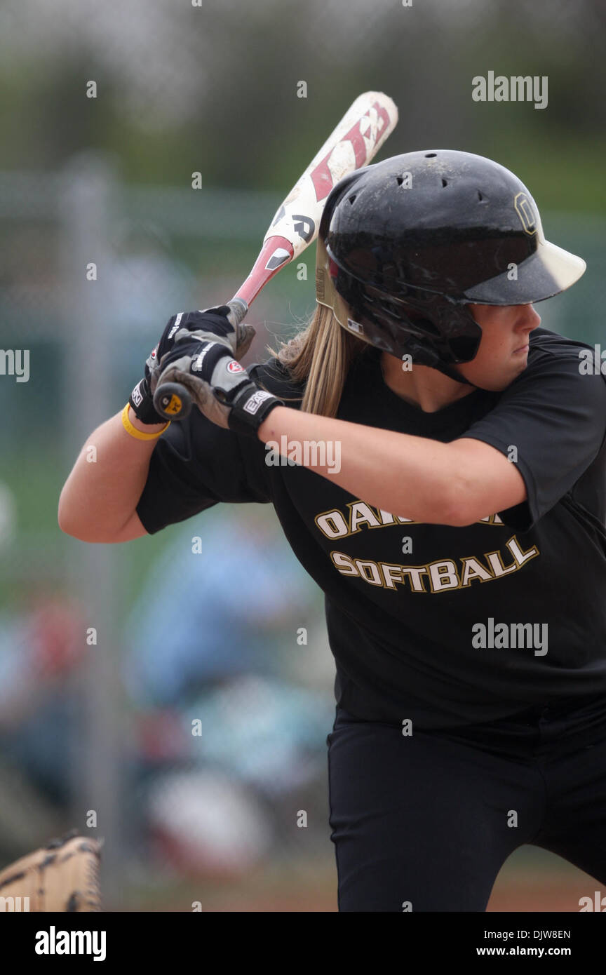 Oakland shortstop Haley Emerson (4) during game action in the first ...