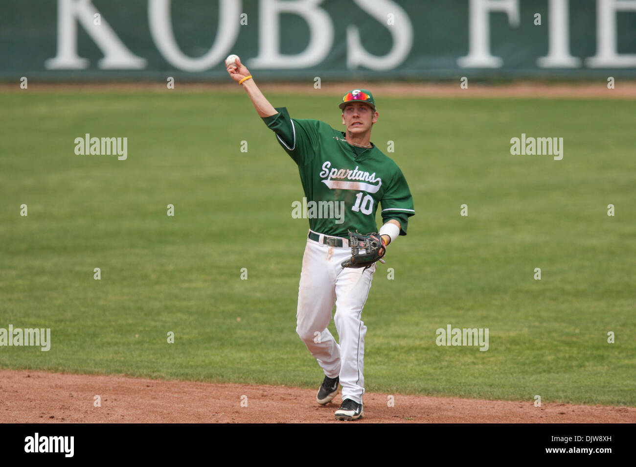 Michigan State 2B Ryan Jones (10) during game action in the fourth ...