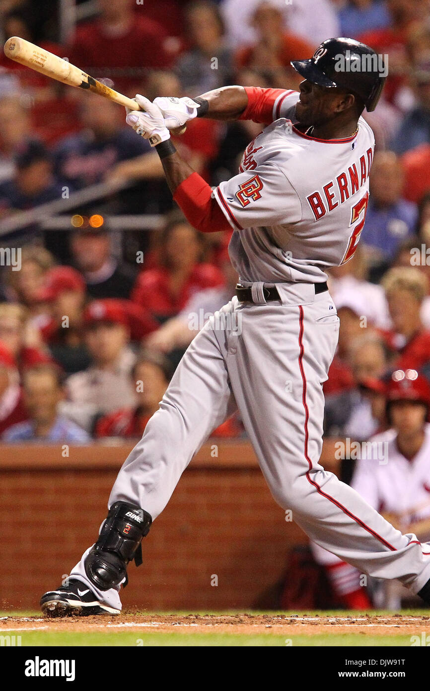 Washington Nationals center fielder Roger Bernadina (2) tries to check ...
