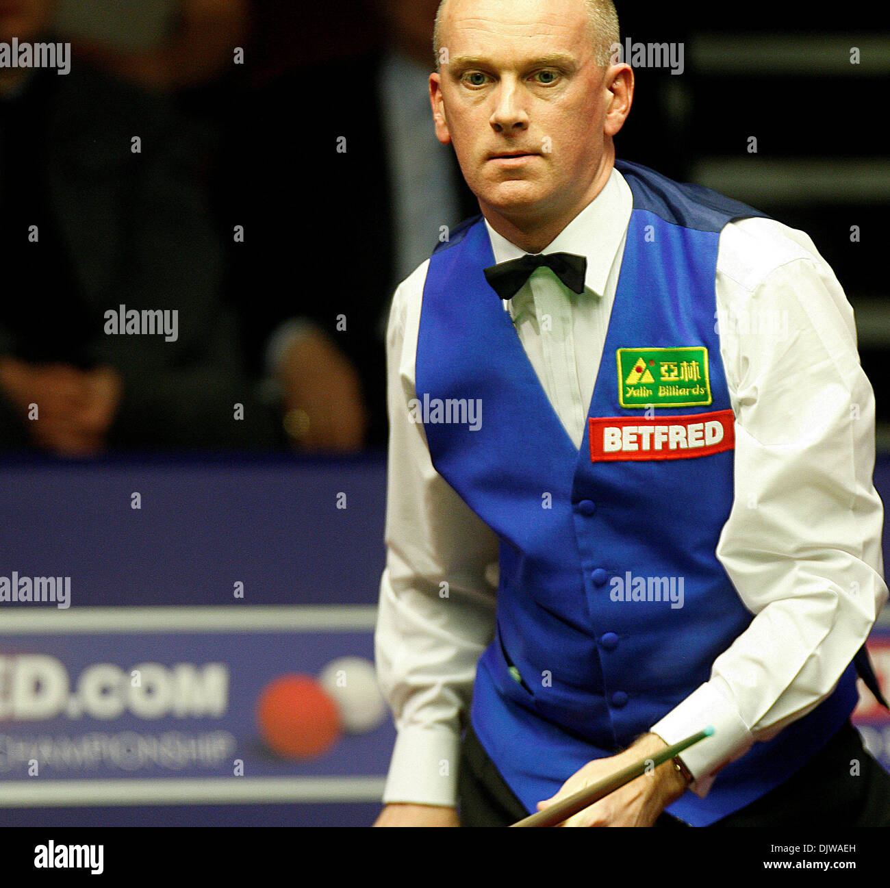 Action against peter ebdon hi-res stock photography and images - Alamy