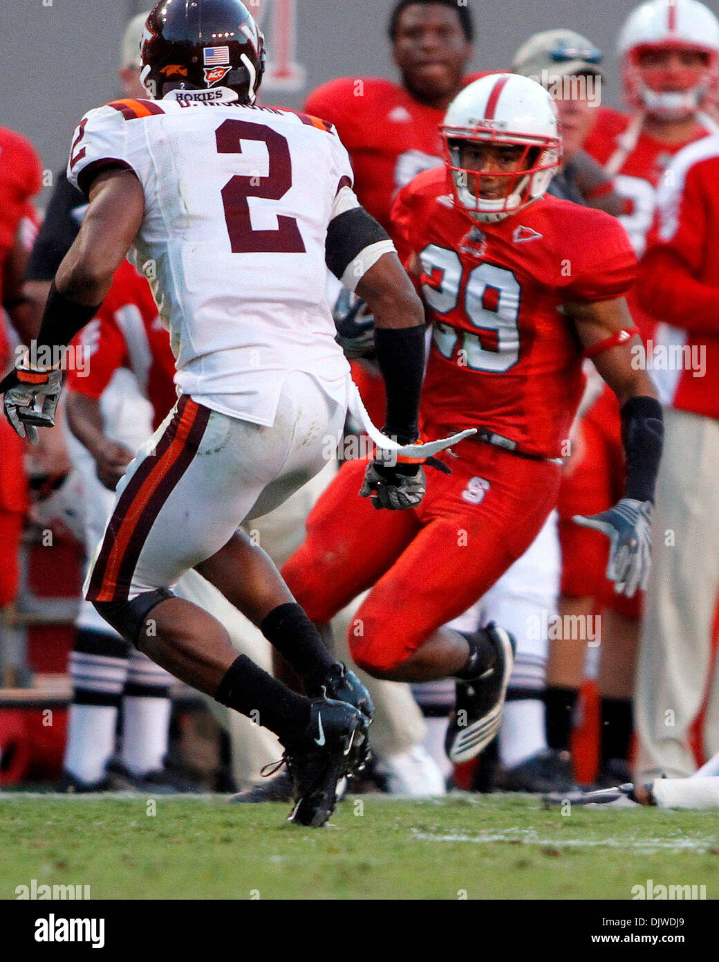 Oct. 2, 2010 - Raleigh, Carter-Finley Stadium, U.S - NC State halfback ...