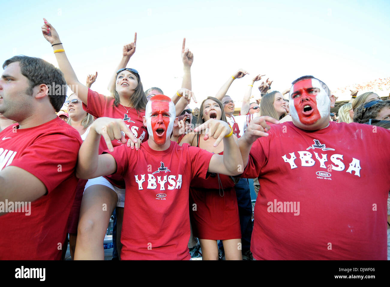 University of oklahoma fans hi-res stock photography and images - Alamy