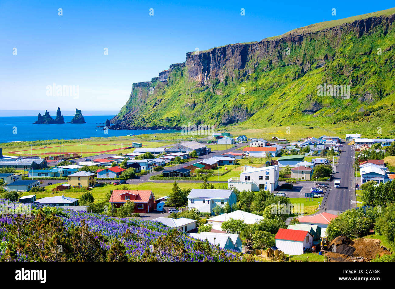 Reynisdrangur Stacks High Resolution Stock Photography and Images - Alamy