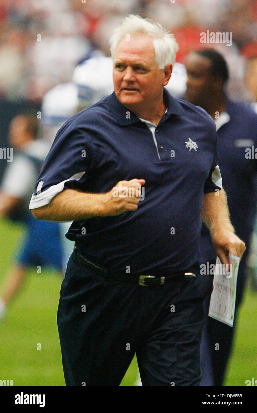 Dallas cowboys coach wade phillips hi-res stock photography and images ...