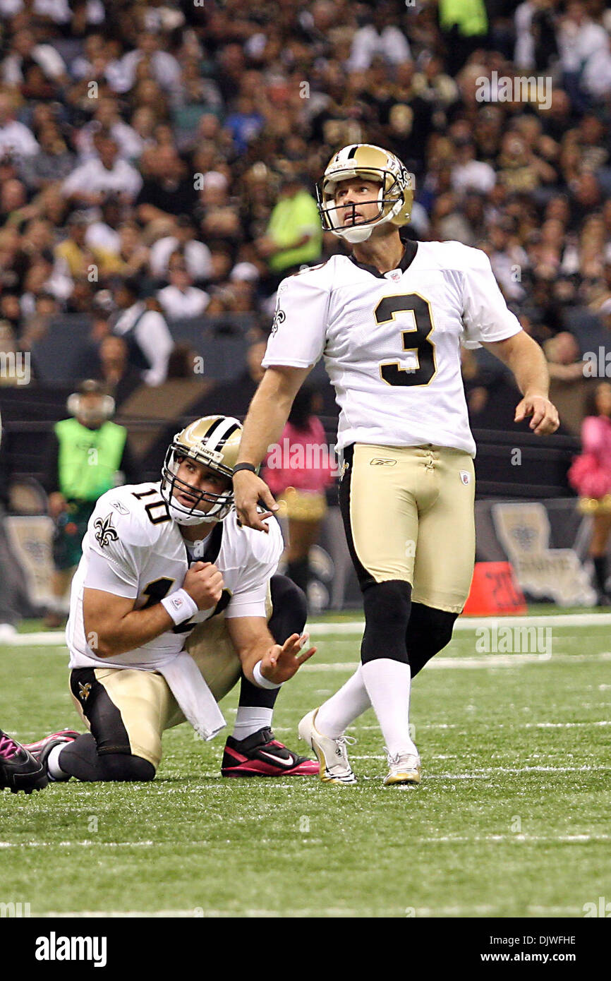 Oct 3, 2010: New Orleans Saints place kicker John Carney (3) kicks a ...