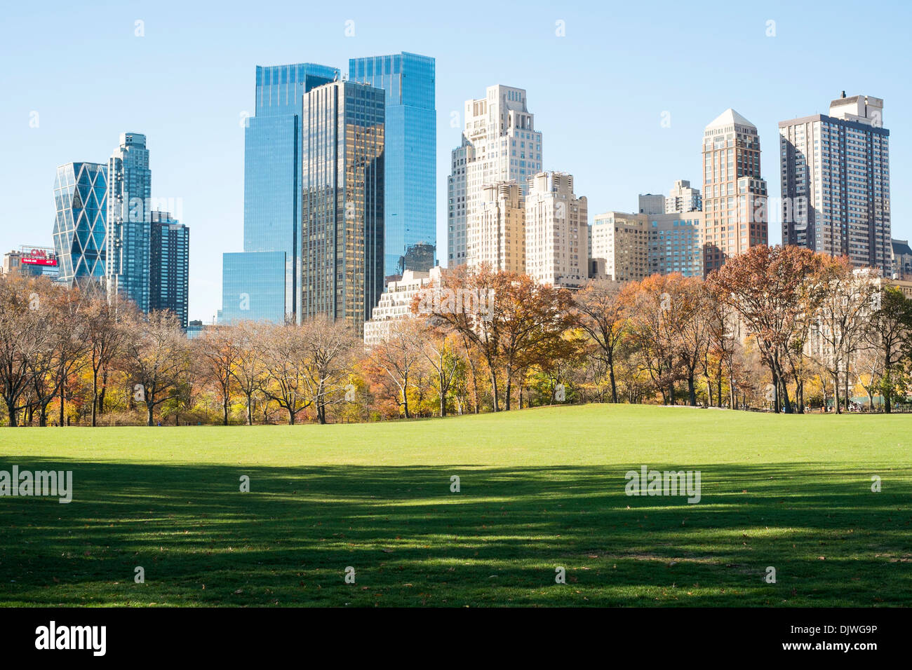 NEW YORK, US - NOVEMBER 23: Manhattan skyline with Central Park field ...
