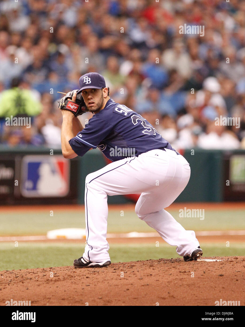 Shad base hi-res stock photography and images - Alamy